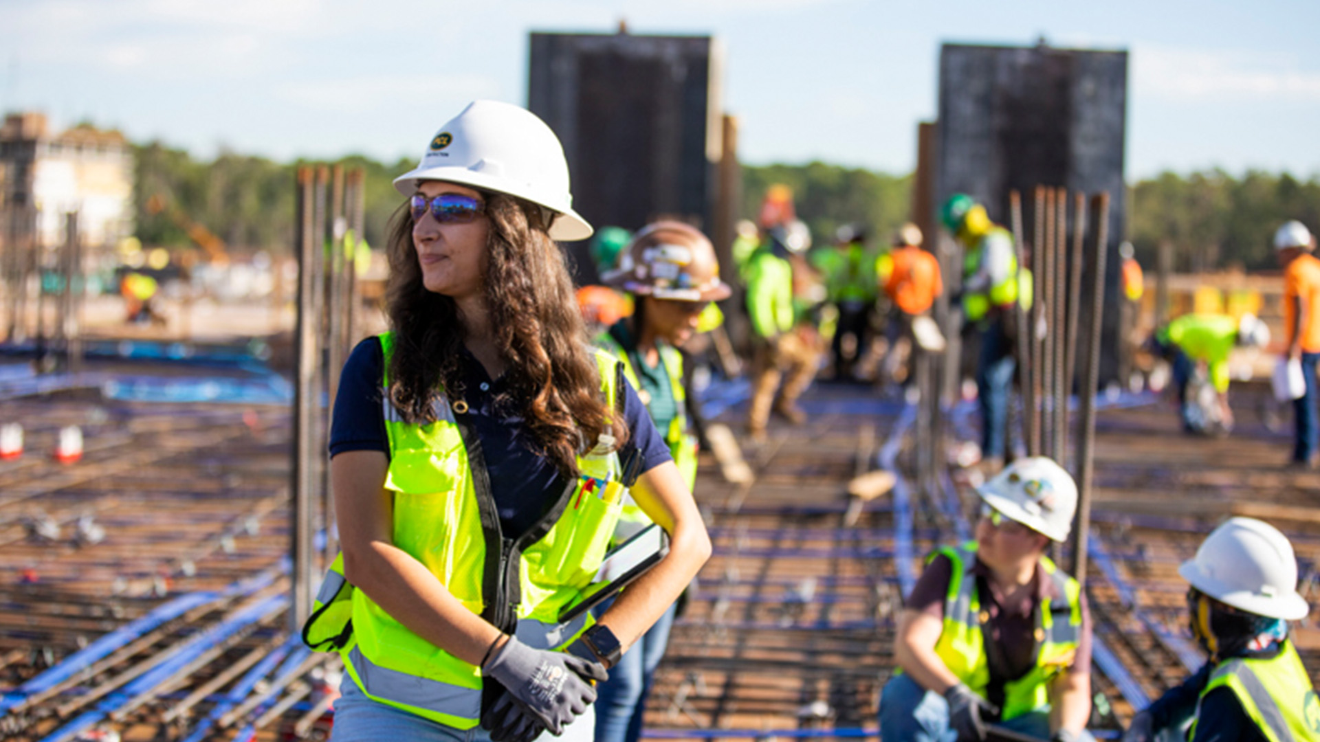 Paving the Way: PCL Female Pioneers Transforming Construction Paving the Way: PCL Female Pioneers Transforming Construction